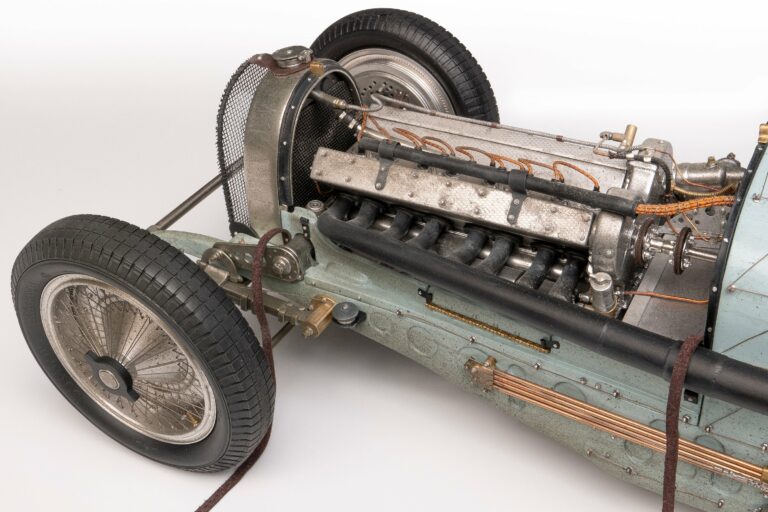 Bugatti Type 59 - 1935 Belgian GP - Jean-Pierre Wimille Figure Edition ...