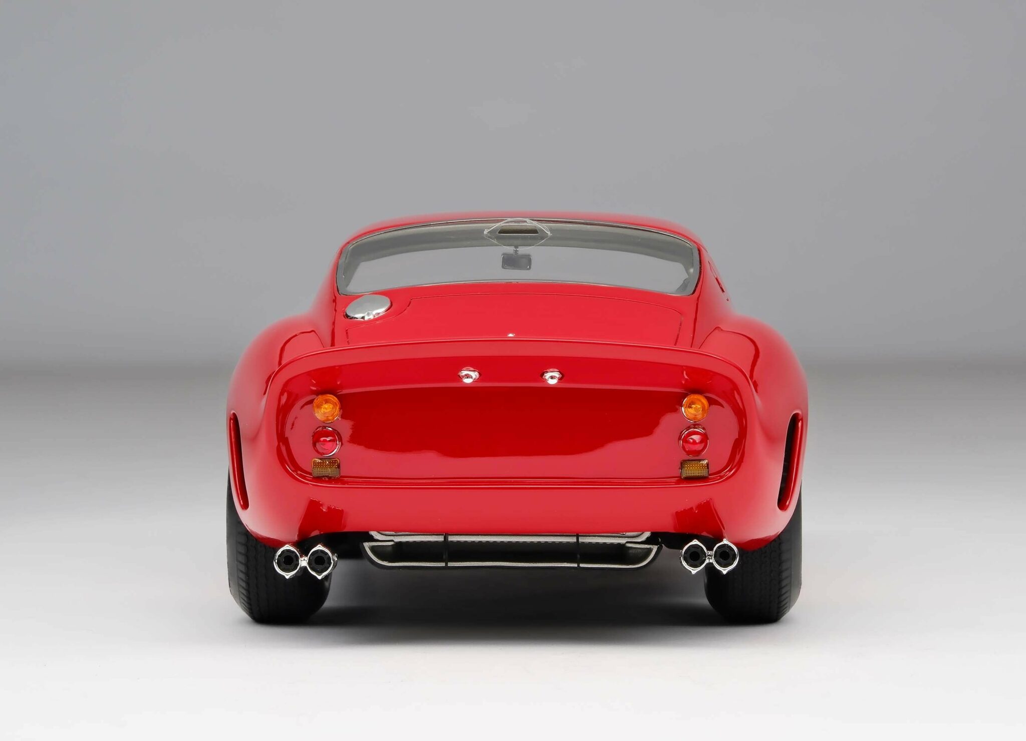 Ferrari 250 GTO - Road Specification 1:18 SCALE - Shop